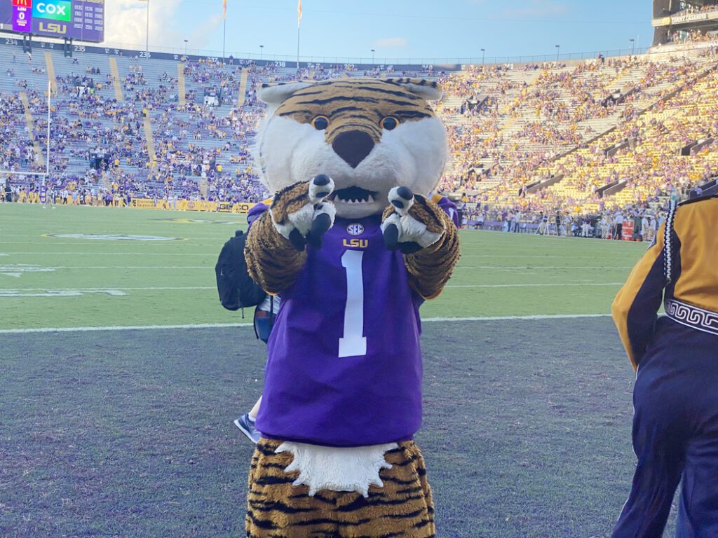 GEAUX, TIGERS! … LSU COMES OUT ON TOP vs. CENTRAL MICHIGAN … – 318Central