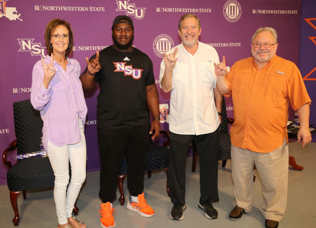 LIVING LIBRARY FOCUSES ON THE NSU STUDENT-ATHLETE EXPERIENCE – 318Central